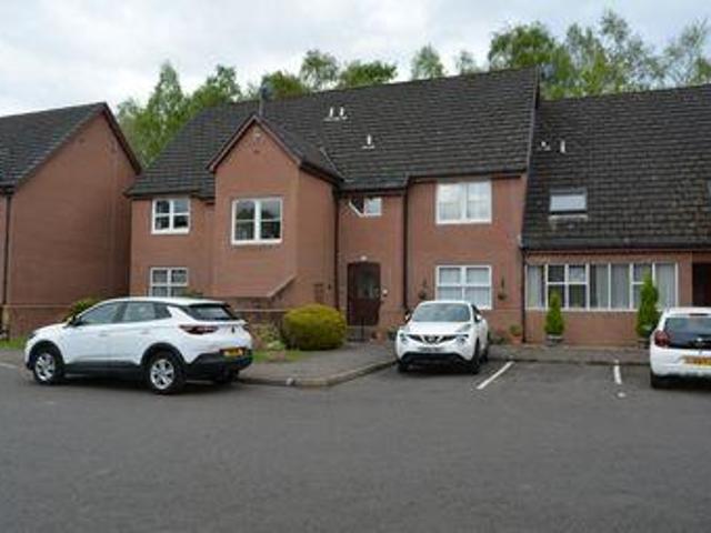 2 Bedrooms Flat for sale in 14 Elmwood Court, Bothwell, Glasgow G71