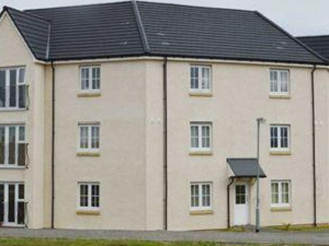 2 Bedrooms Flat for sale in 14c Kenneth Place, Dunfermline KY11