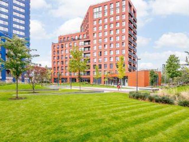 2 Bedrooms Flat for sale in 15 Botanic Square, London E14