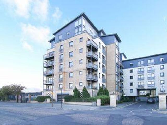 2 Bedrooms Flat for sale in 1/6 Hawkhill Close, Easter Road EH7