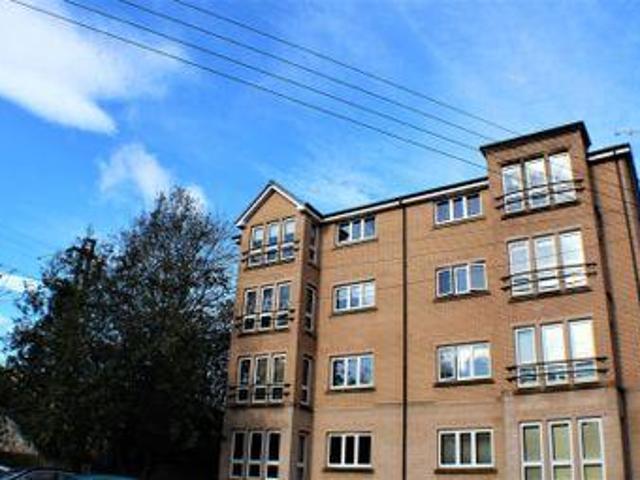2 Bedrooms Flat for sale in 1 Whittingehame Park, Glasgow G12