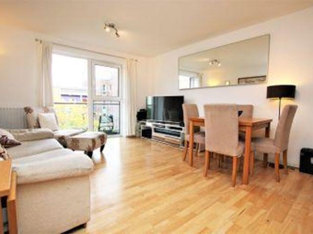 2 Bedrooms Flat for sale in 1 Wynter Street, Battersea SW11
