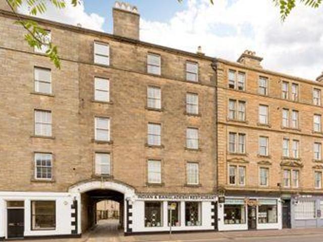 2 Bedrooms Flat for sale in 1F1 37A St Leonards Street, Newington EH8