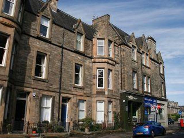 2 Bedrooms Flat for sale in 20/3 Craighall Road, Trinity, Edinburgh EH6