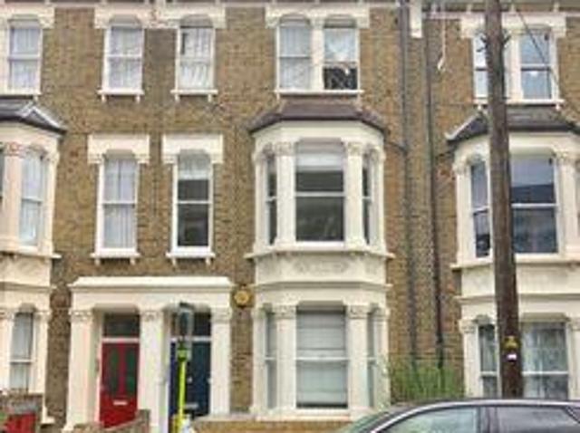 2 Bedrooms Flat for sale in 239B Portnall Road, Maida Vale, London W9
