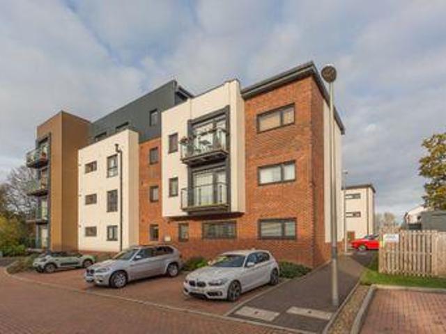 2 Bedrooms Flat for sale in 25/1 Ashwood Gait, Edinburgh EH12