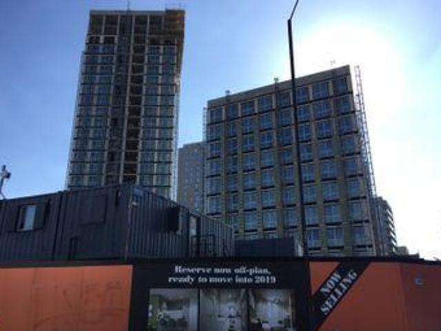 2 Bedrooms Flat for sale in 26 Arniston Way, London E14