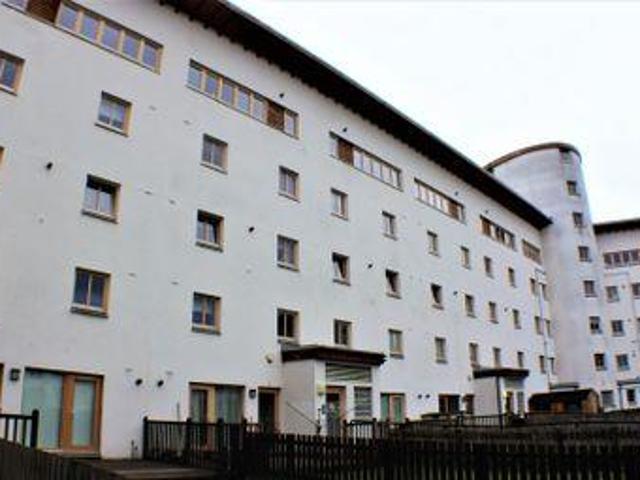 2 Bedrooms Flat for sale in 29 Lochburn Gate, Glasgow G20