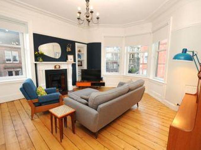 2 Bedrooms Flat for sale in 3/3, 43 Caird Drive, Partickhill, Glasgow G11