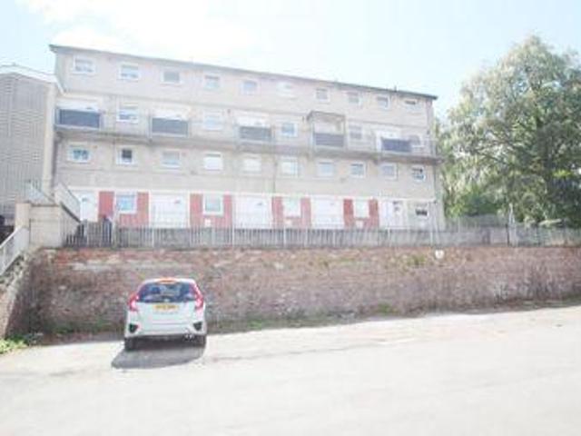 2 Bedrooms Flat for sale in 35A, Ross Place, Rutherglen, Glasgow G735Ez G73