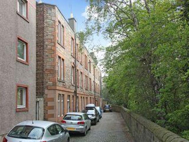 2 Bedrooms Flat for sale in 7 1F3 Largo Place, Leith, Edinburgh EH6