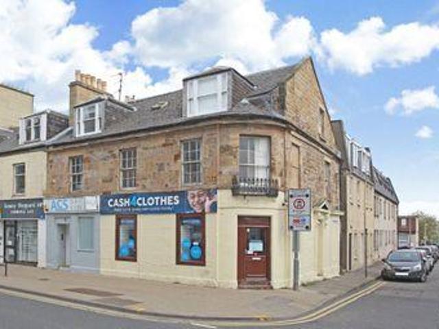 2 Bedrooms Flat for sale in 4/2 Figgate Street, Portobello, Edinburgh EH15