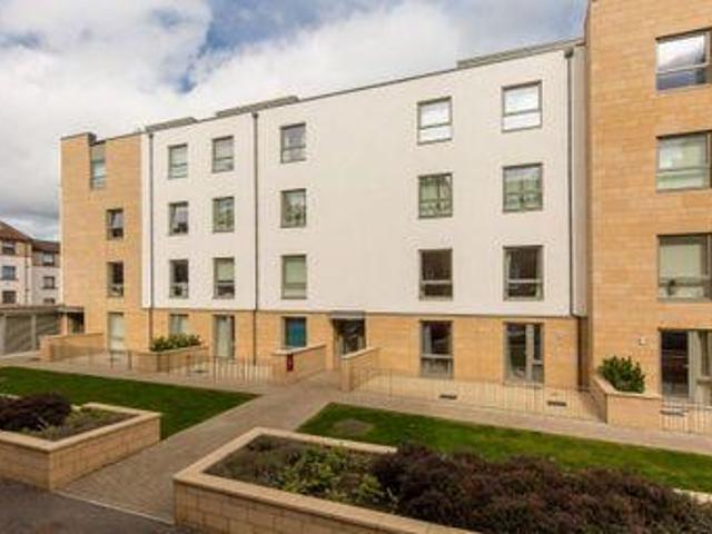 2 Bedrooms Flat for sale in 5/2 Dalgety Road, Marionville EH7
