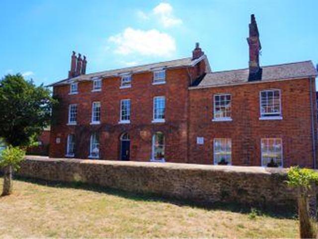 2 Bedrooms Flat for sale in 5 Charlotte Mews, Swindon SN1