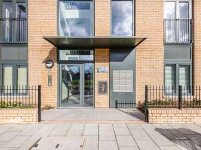 2 Bedrooms Flat for sale in 5 Eythorne Road, Brixton / Oval SW9
