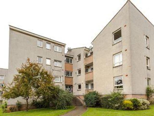 2 Bedrooms Flat for sale in 60/11 North Gyle Loan, Edinburgh EH12