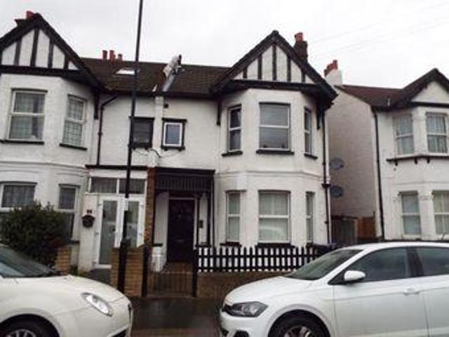 2 Bedrooms Flat for sale in 6 Alton Road, South Croydon, Surrey CR0