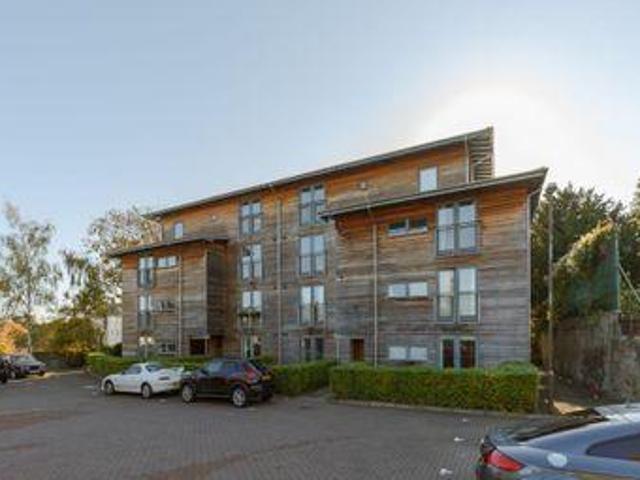 2 Bedrooms Flat for sale in 73B/6, Kirk Brae, Caledon House, Edinburgh EH16