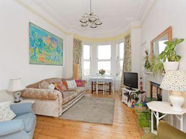 2 Bedrooms Flat for sale in 9/7 Bowhill Terrace, Inverleith, Edinburgh EH3