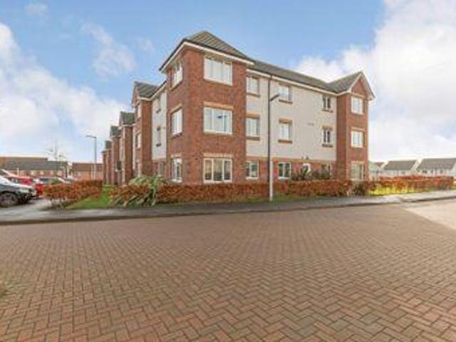 2 Bedrooms Flat for sale in 9B Duthac Court, Dunfermline KY11