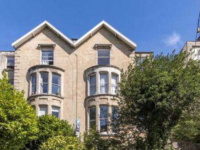 2 Bedrooms Flat for sale in Cotham Brow, Cotham, Bristol BS6