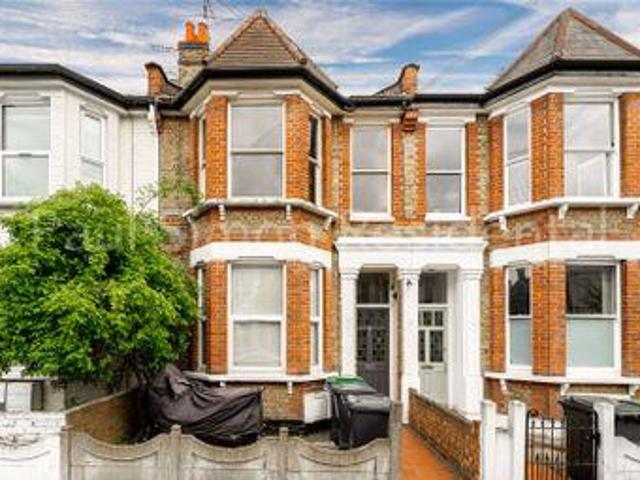 2 Bedrooms Flat for sale in Courcy Road, Hornsey, London N8