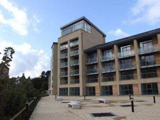 2 Bedrooms Flat for sale in Court View House, Aalborg Place, Lancaster LA1