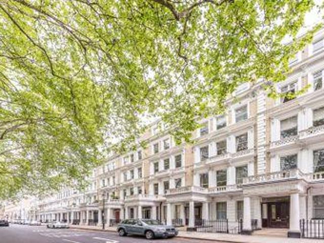 2 Bedrooms Flat for sale in Courtfield Gardens, South Kensington, London SW5