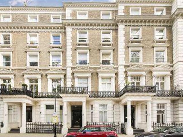 2 Bedrooms Flat for sale in Courtfield Gardens, South Kensington, London SW5