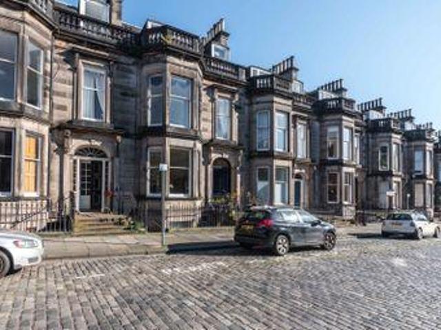 2 Bedrooms Flat for sale in Coates Gardens, Edinburgh EH12