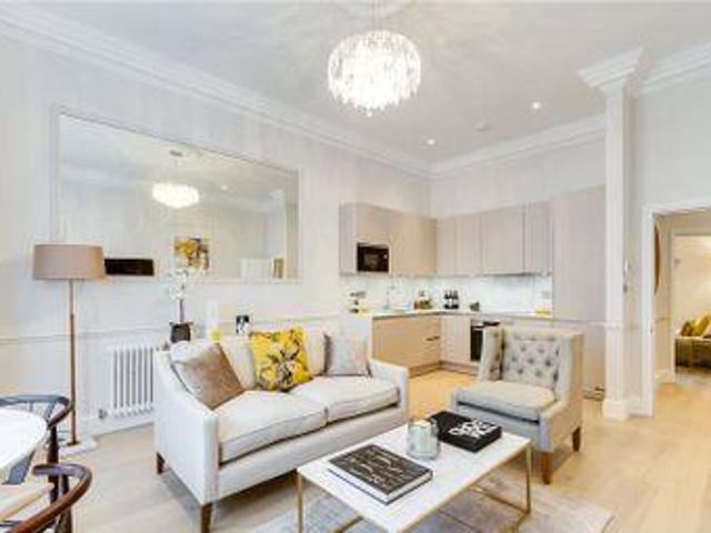 2 Bedrooms Flat for sale in Coleherne Road, London SW10