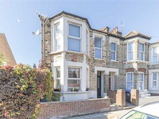 2 Bedrooms Flat for sale in College Road, London NW10