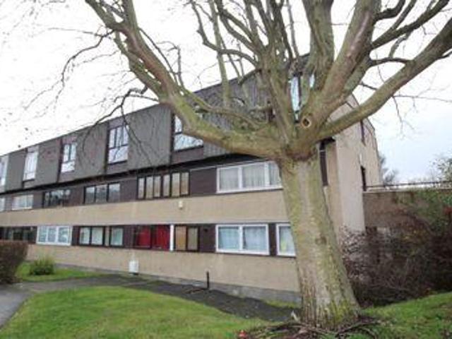 2 Bedrooms Flat for sale in Comiston Drive, Edinburgh EH10