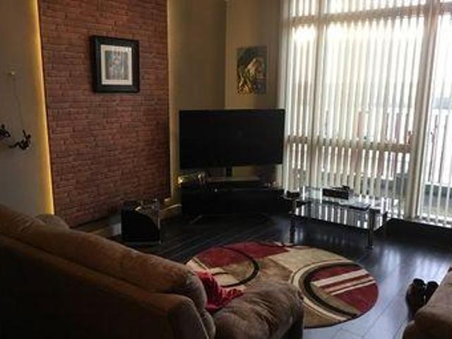 2 Bedrooms Flat for sale in Commercial Road, Kirkdale, Liverpool L5