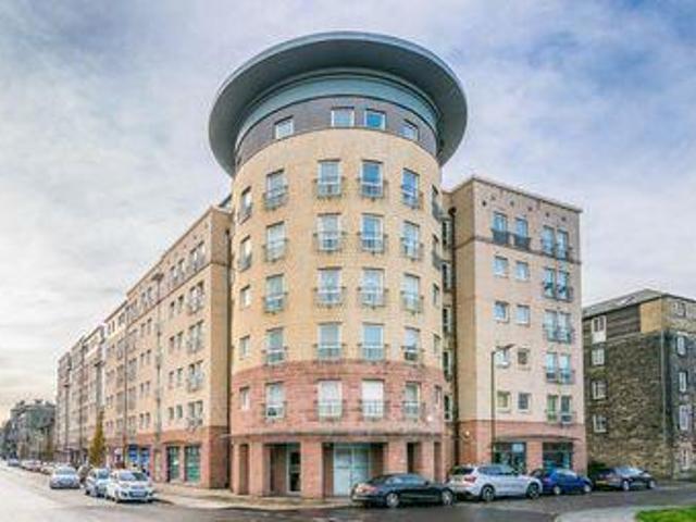 2 Bedrooms Flat for sale in Constitution Street, The Shore, Edinburgh EH6