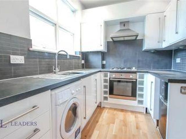 2 Bedrooms Flat for sale in Conway Place, Hove, East Sussex BN3