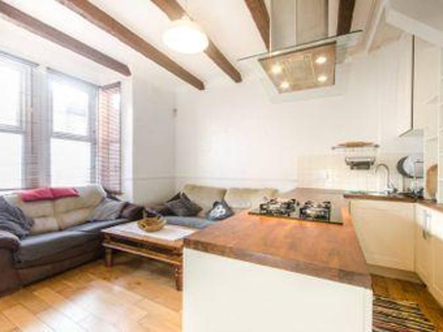 2 Bedrooms Flat for sale in Cooper Road, Dollis Hill NW10