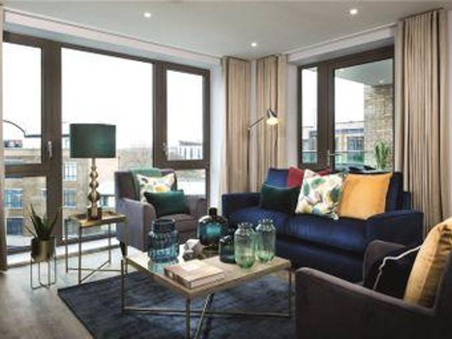 2 Bedrooms Flat for sale in Corio, Grange Walk, London SE1