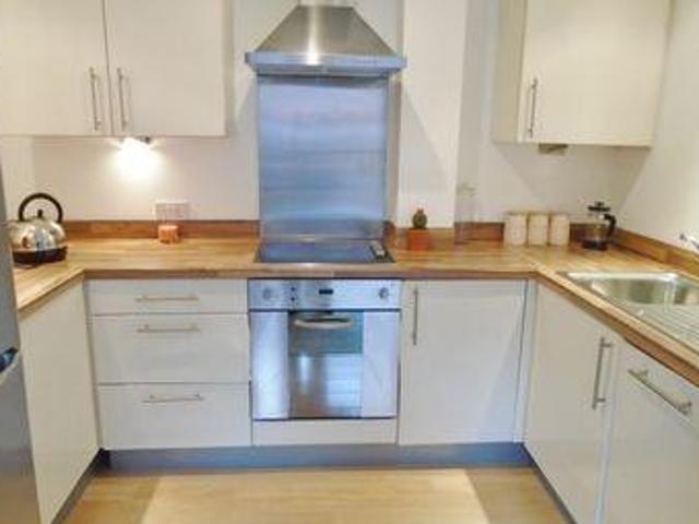 2 Bedrooms Flat for sale in Cornish Square, 1 Cornish St, Sheffield S6