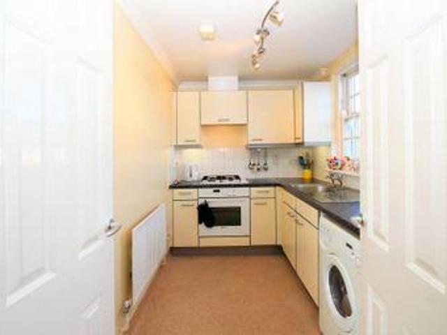 2 Bedrooms Flat for sale in Cornwallis Road, Royal Arsenal, Woolwich SE18