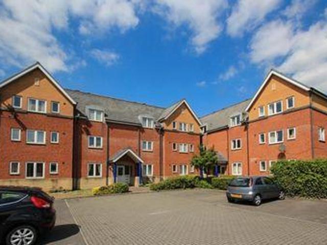 2 Bedrooms Flat for sale in Corvette Court, Cardiff CF10