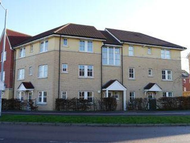 2 Bedrooms Flat for sale in Cavell Court, Basildon SS14