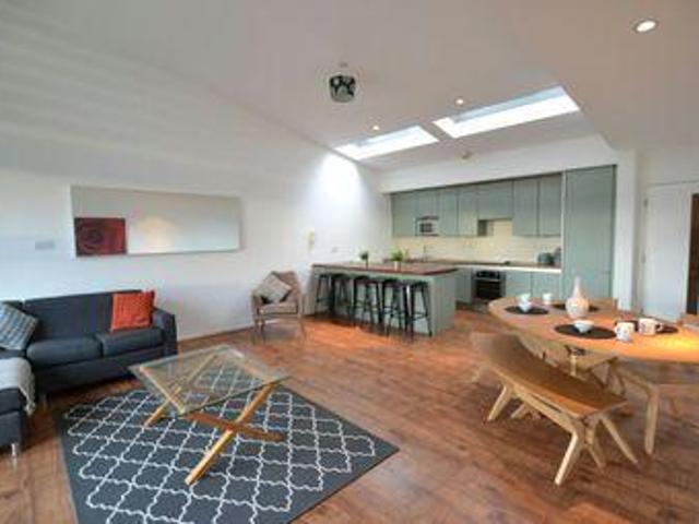 2 Bedrooms Flat for sale in Cable House, 49 Cheapside, Liverpool L2