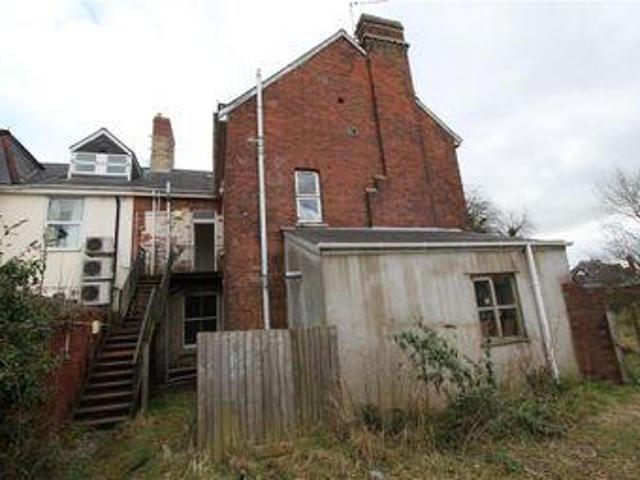 2 Bedrooms Flat for sale in Caerau Crescent, Newport NP20