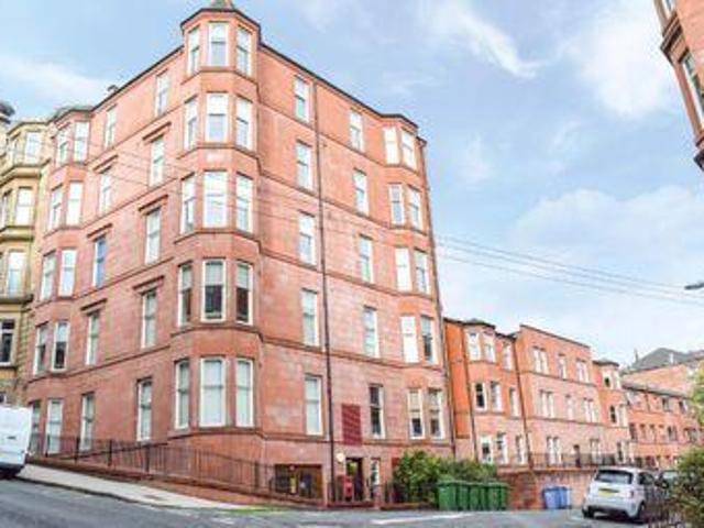 2 Bedrooms Flat for sale in Caird Drive, Flat 4/2, Partickhill, Glasgow G11