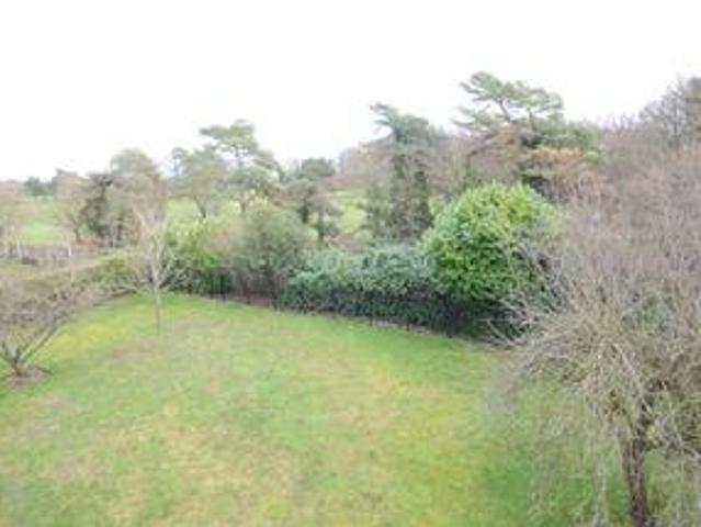 2 Bedrooms Flat for sale in Callaway, Shoppenhangers Road, Maidenhead SL6