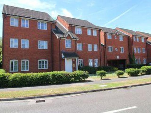 2 Bedrooms Flat for sale in Campion Road, Hatfield AL10