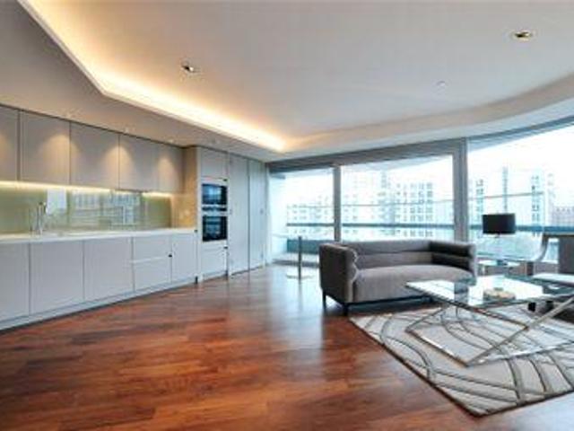2 Bedrooms Flat for sale in Canaletto, London EC1V