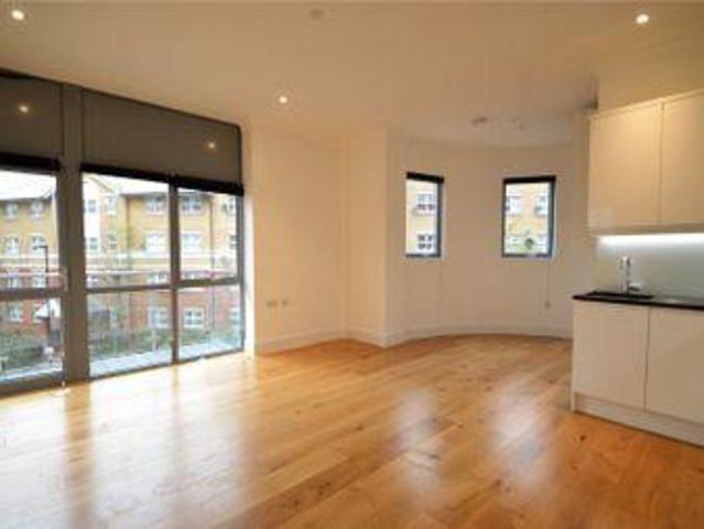 2 Bedrooms Flat for sale in Canius House, 1 Scarbrook Road, Croydon CR0
