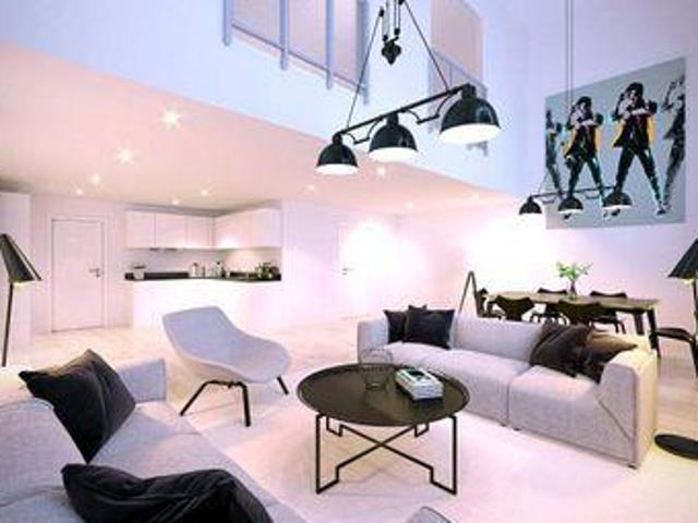 2 Bedrooms Flat for sale in Canterbury House, Canterbury Road NW6